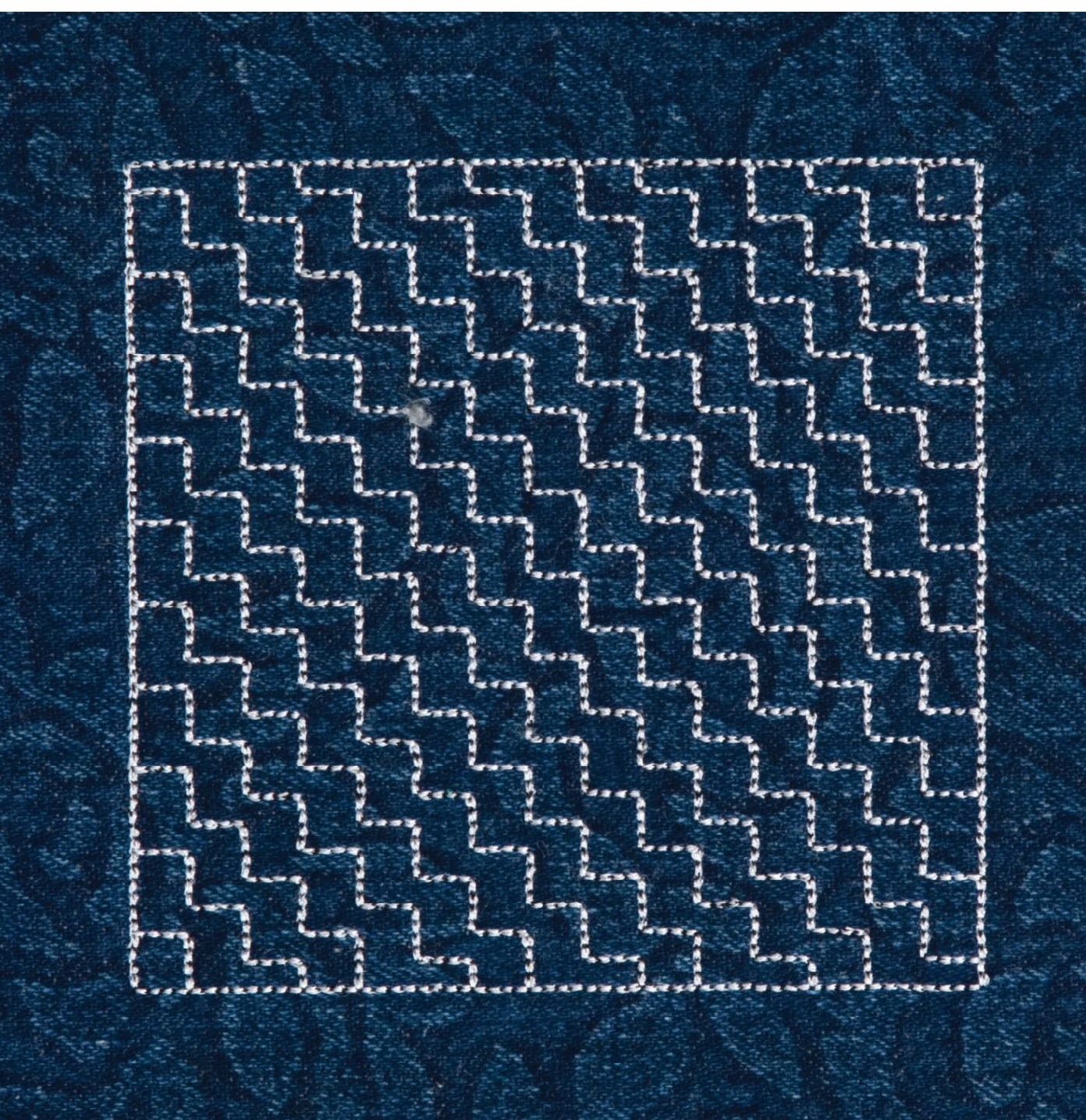 Sashiko with your embroidery machine - EMBROIDERY-PRO